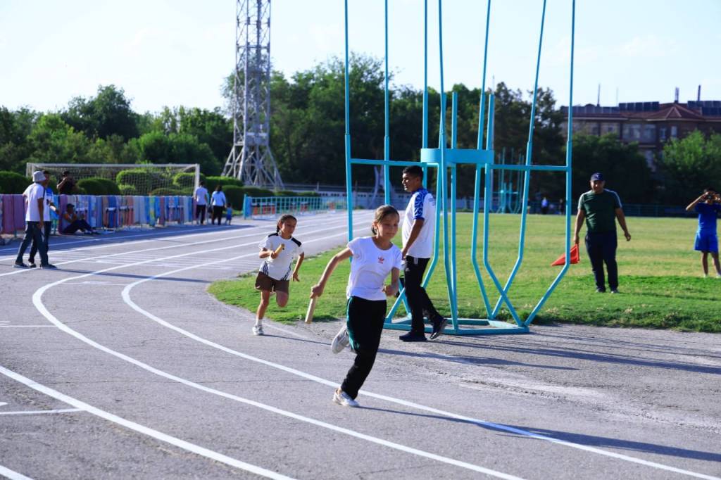 “Navoiy viloyati hokimi olimpiadasi”da yengil atletika bo‘yicha g ...